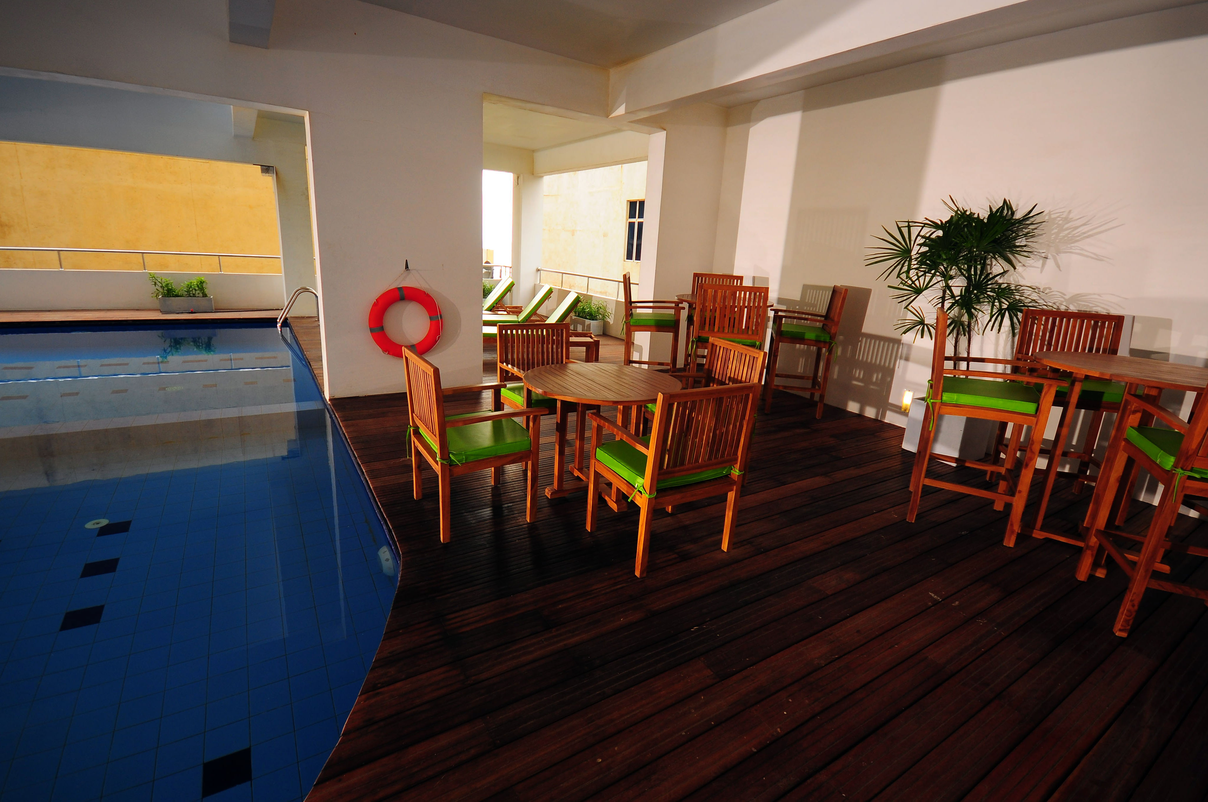 Ocean Edge Suites Colombo